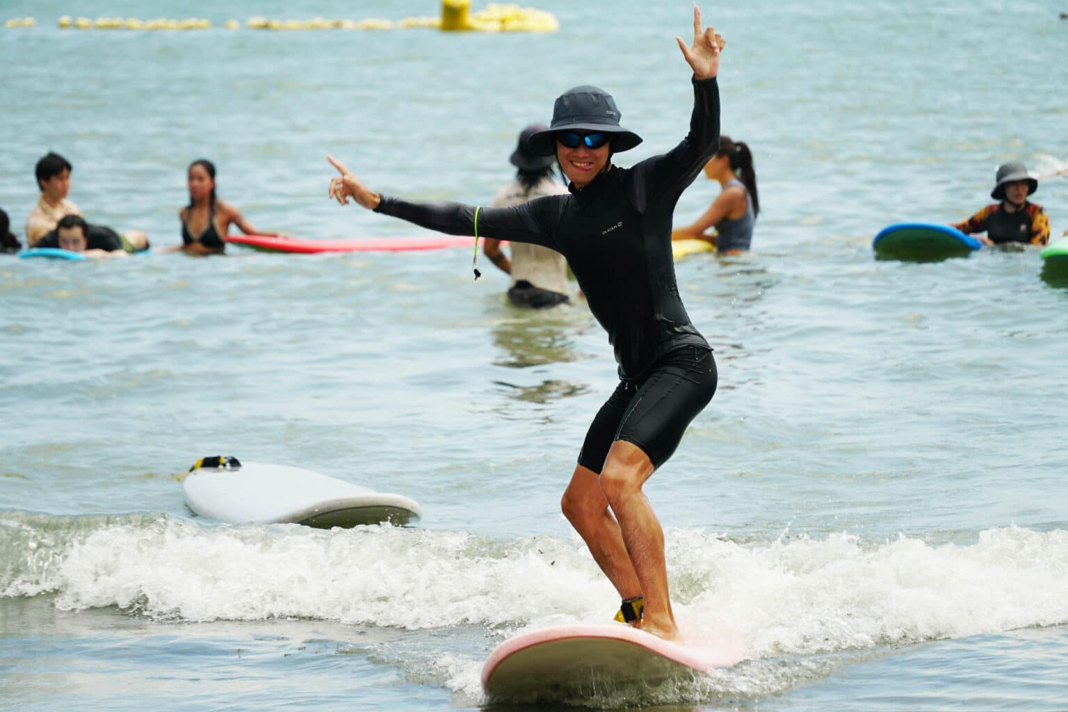 Surf Lesson photos! Lower Cheung Sha - Hong Kong Surfing Lesson