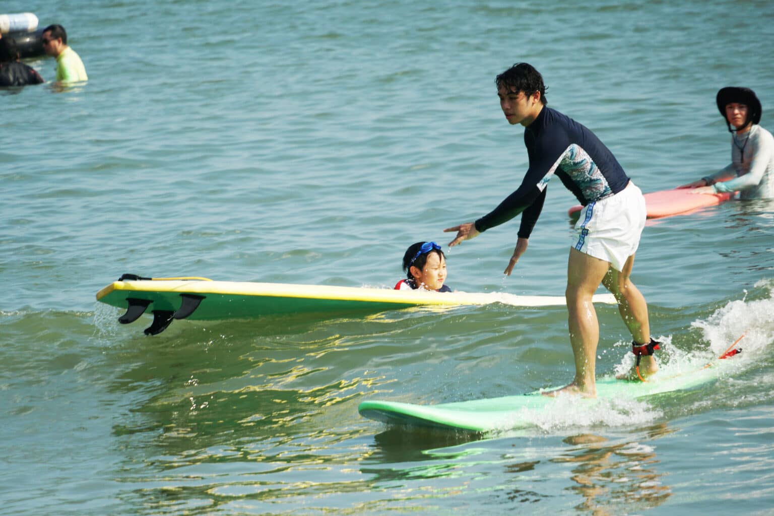 Surf Lesson photos! Lower Cheung Sha - Hong Kong Surfing Lesson
